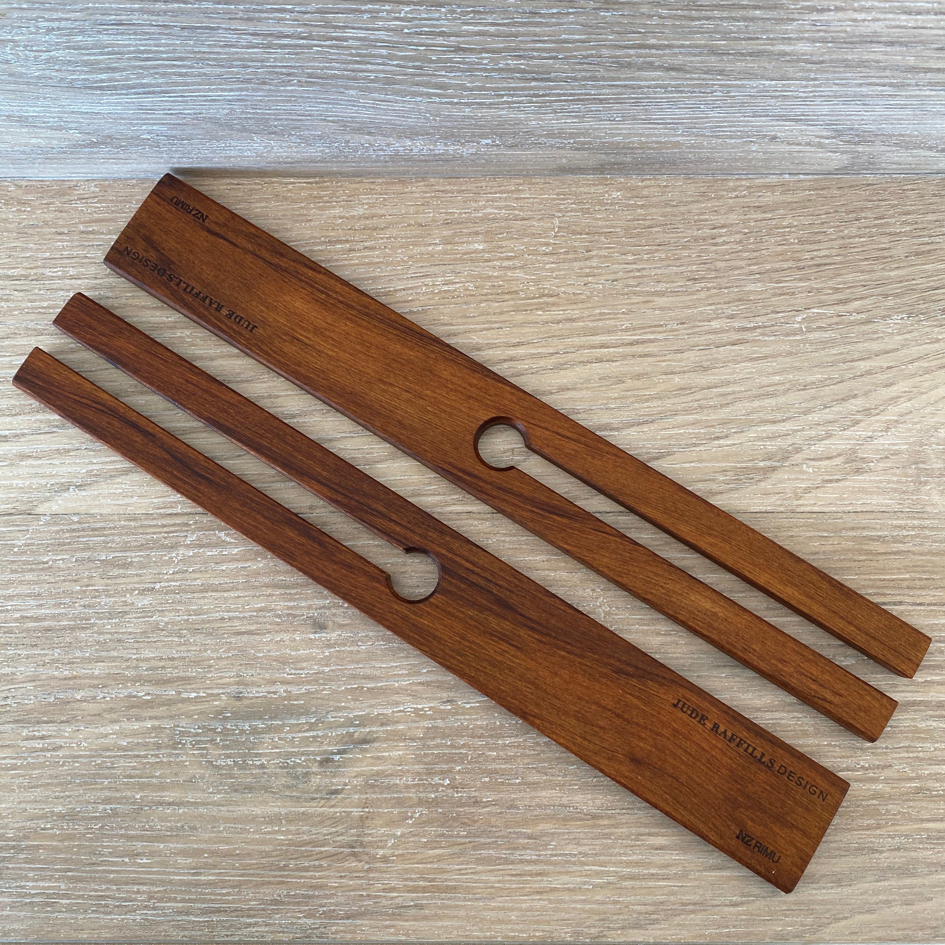 Rimu Salad Servers – Shelf Home + Gifts